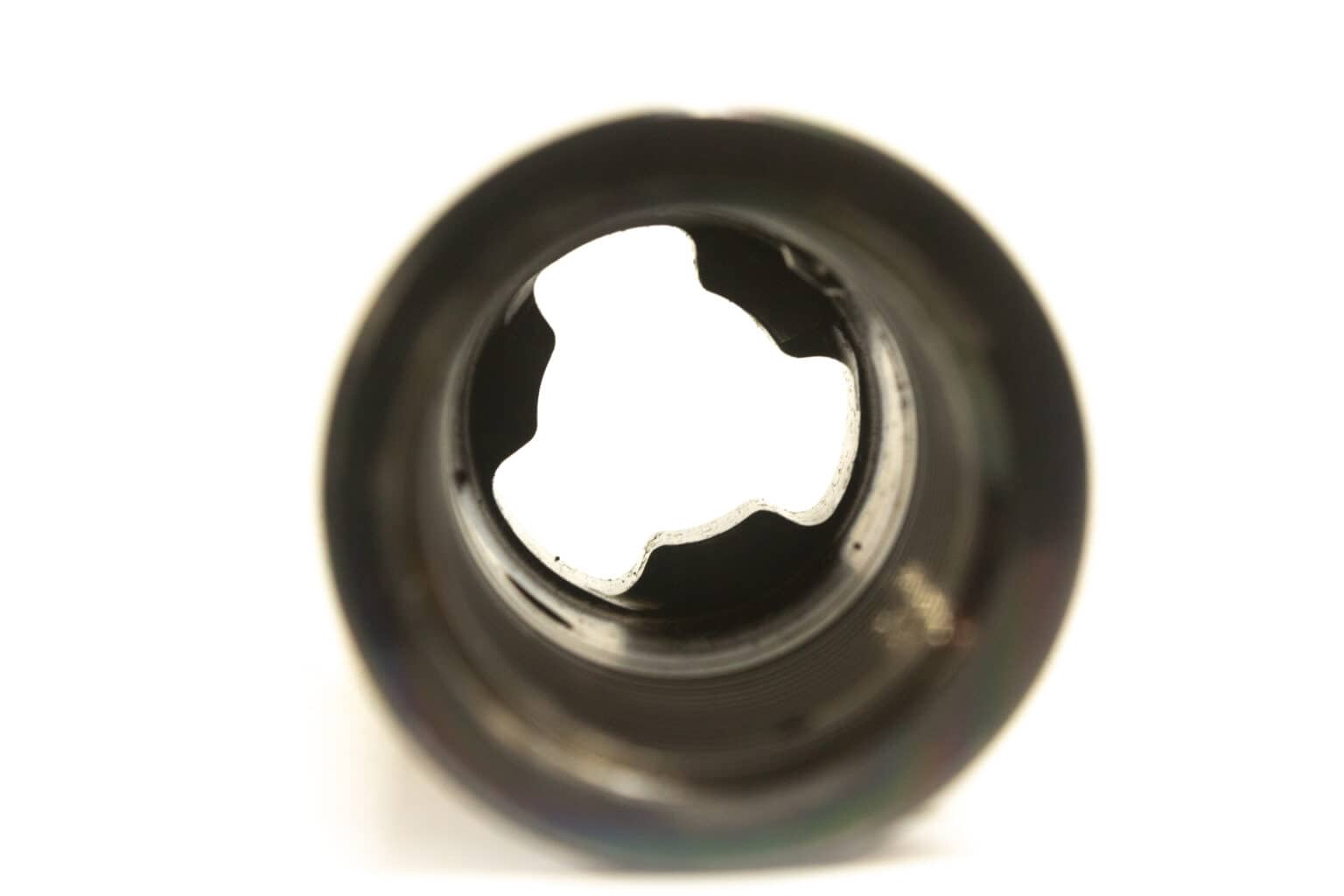 The SIG Cross: A Complete Review and Technical Analysis